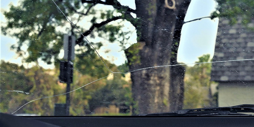 Is it Safe to Drive with a Cracked Windshield? - Onealexanews.com
